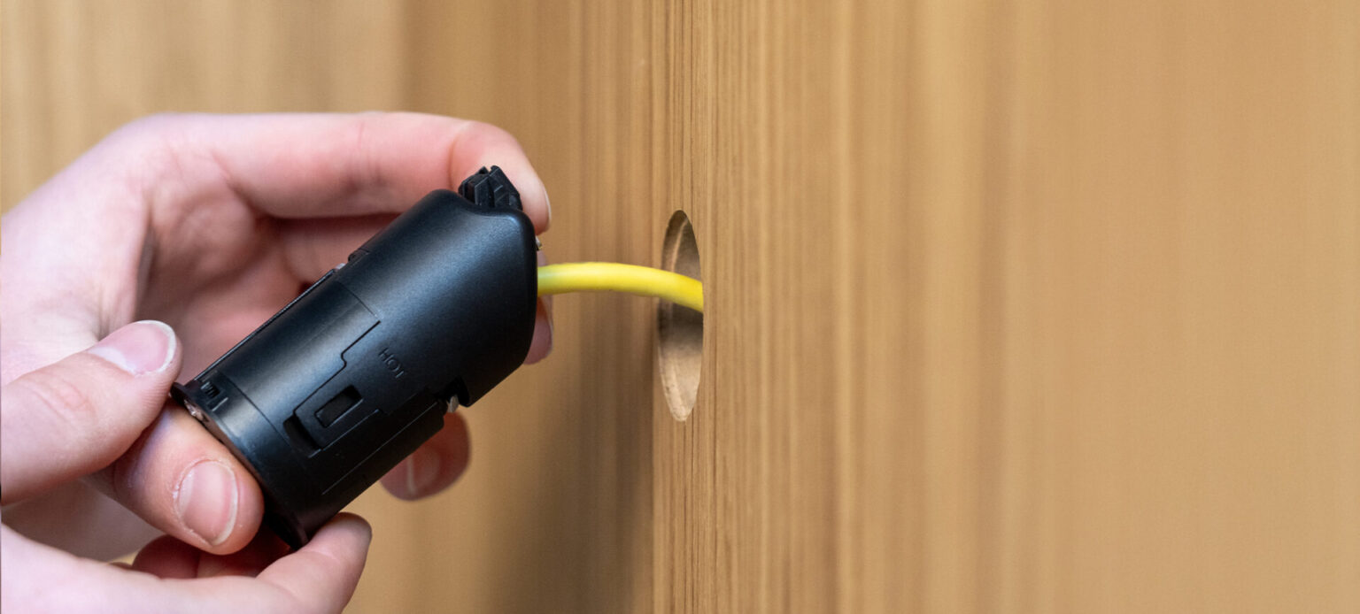 unifit outlet | single – prado | invisible home technology